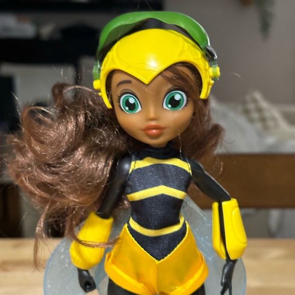 DC Comics | Toys | Bumblebee Dc Super Hero Girls Action Figure Doll Dc ...